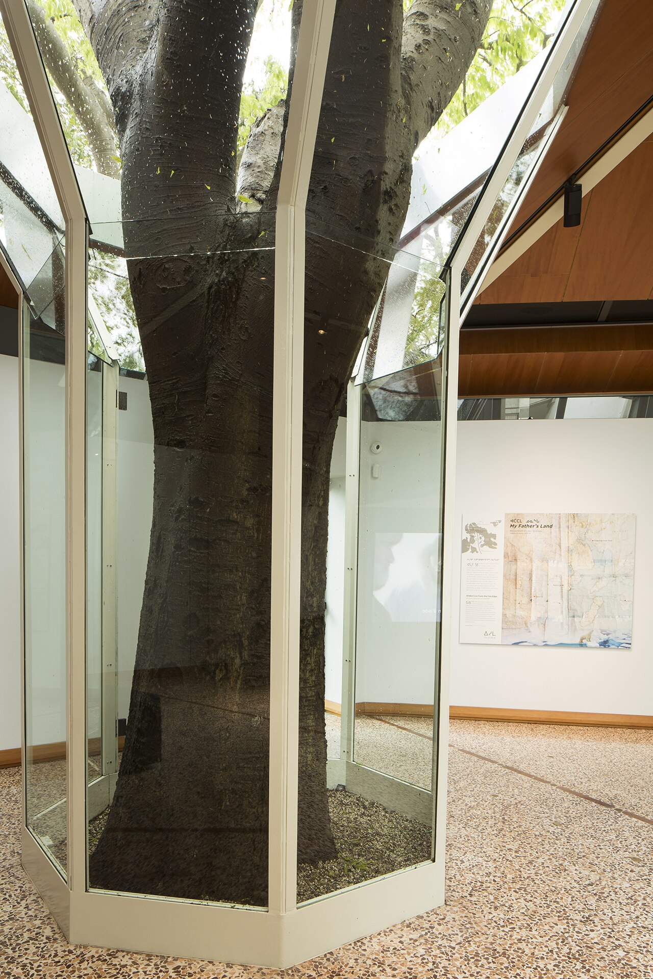 Inuit protagonists in Canada pavilion with a film by the ISUMA ...