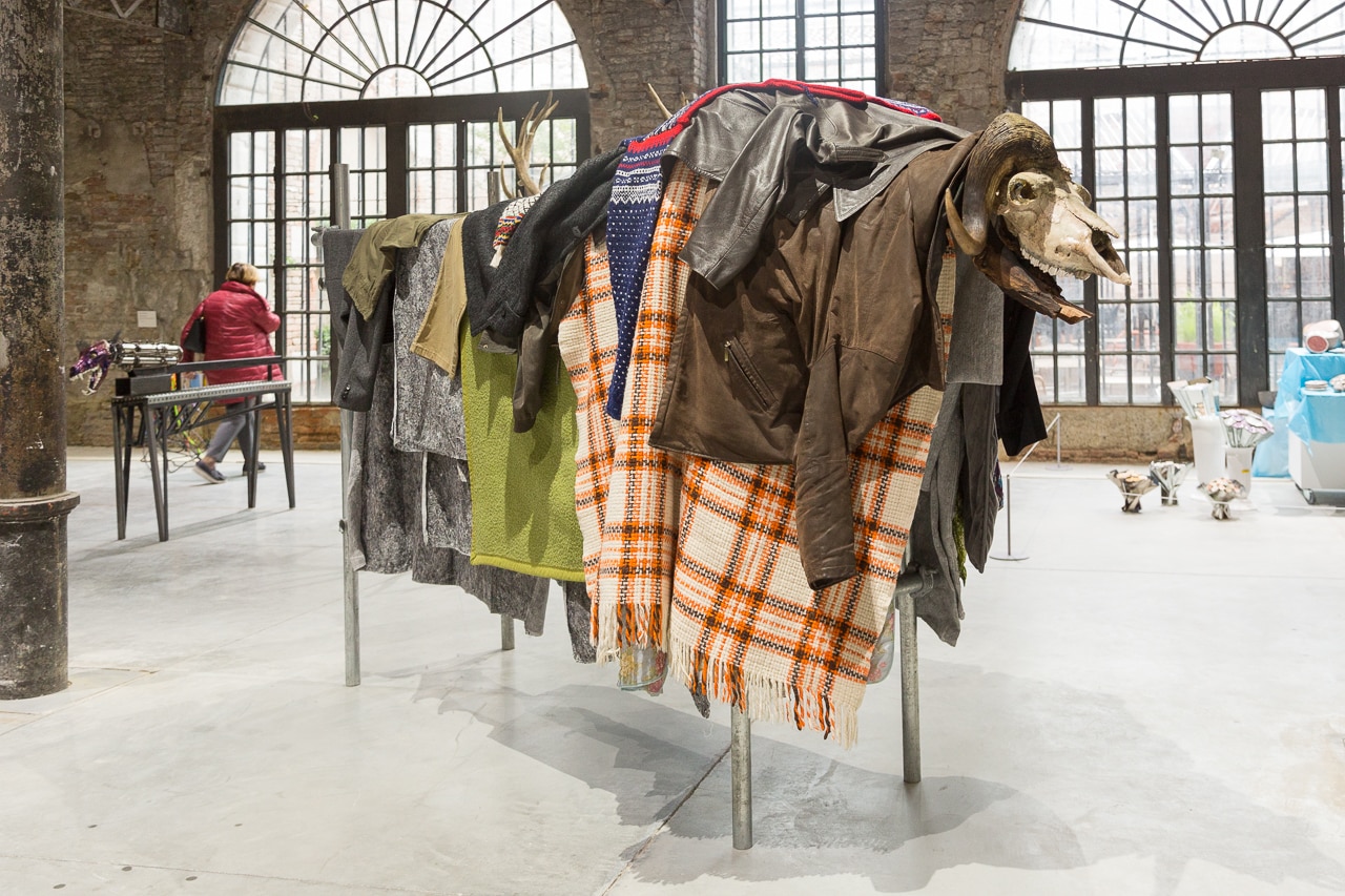 Farewell Jimmie Durham, the Lion. We rembember the artist with an ...