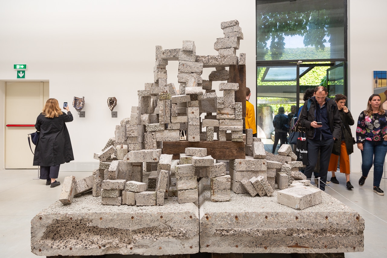 Ambiguity reigns in the exhibition by the curator Ralph Rugoff. The ...