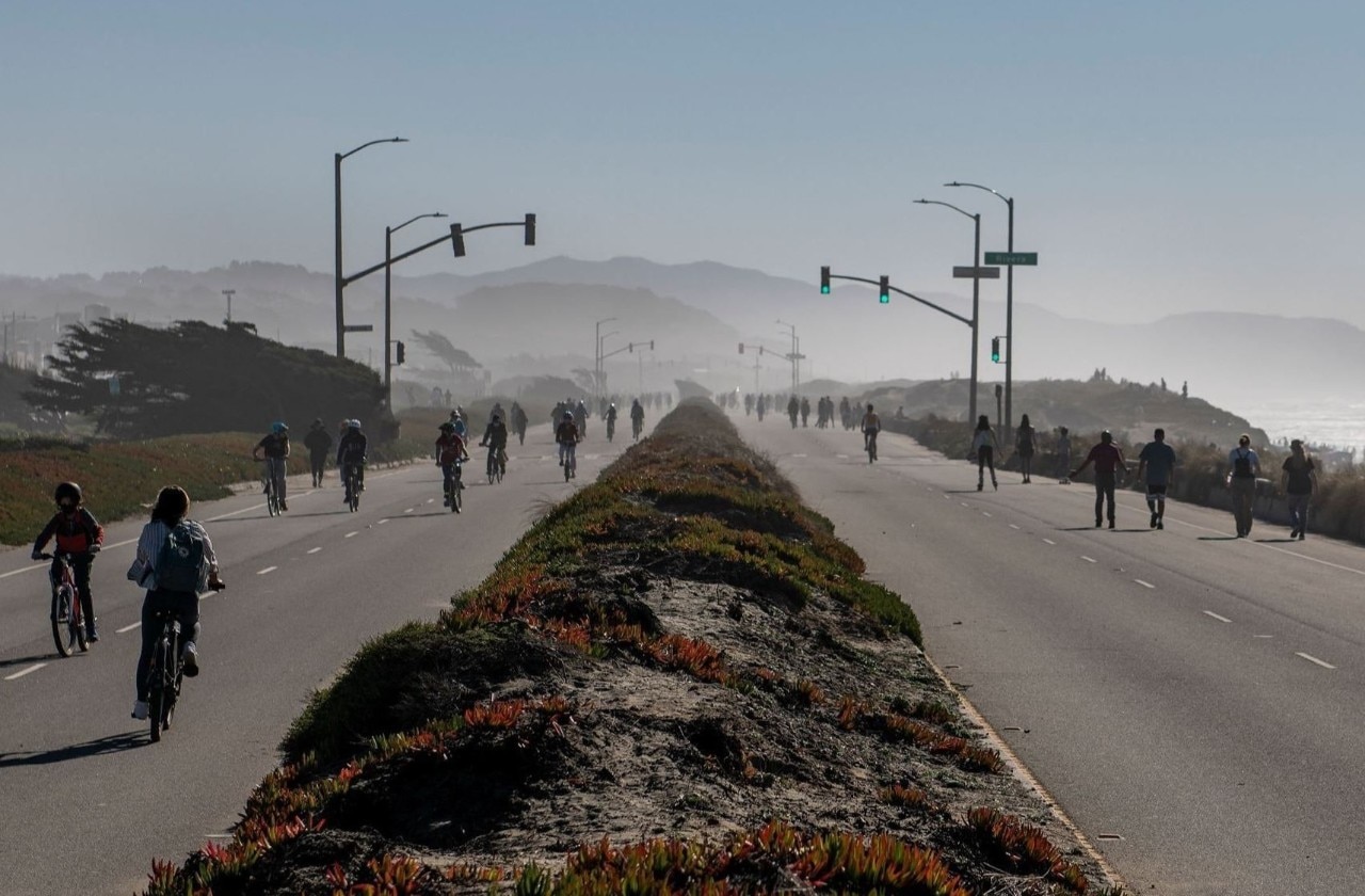 Sunset Dunes: in San Francisco, part of the Great Highway has become a ...