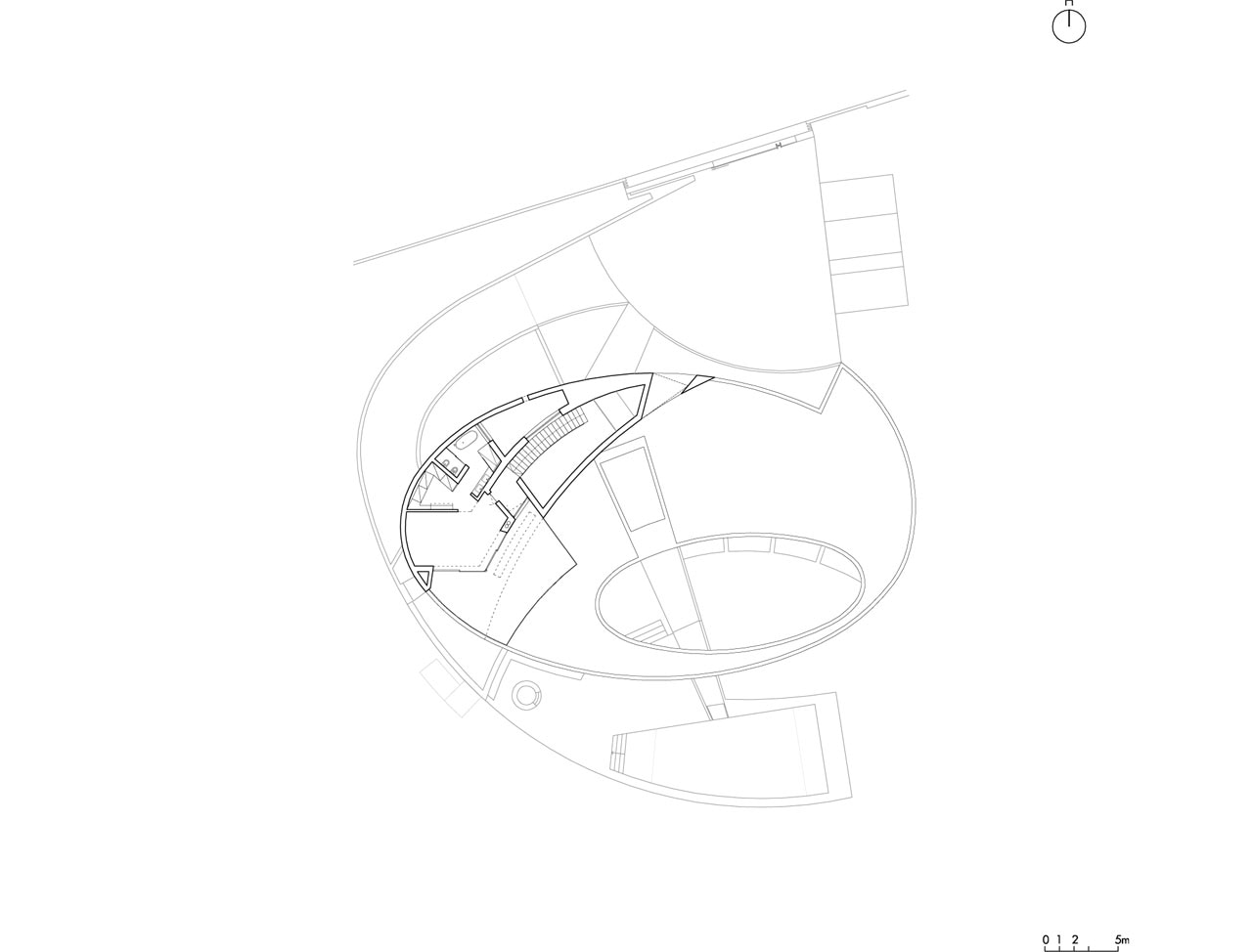 An Elliptical House on the Portuguese shores - Domus