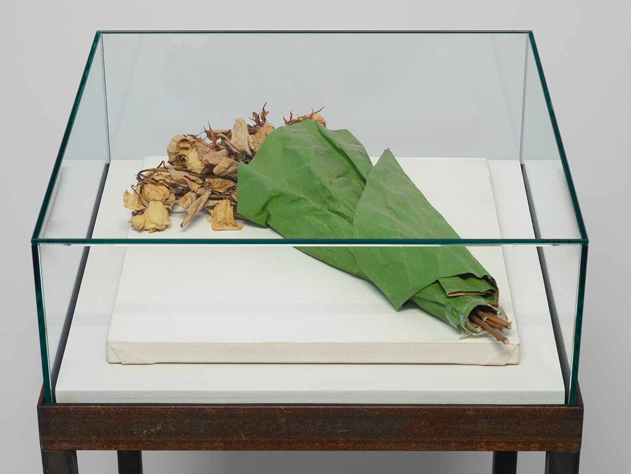 Transfigured myths: a showing of Gavin Turk’s History of art - Domus