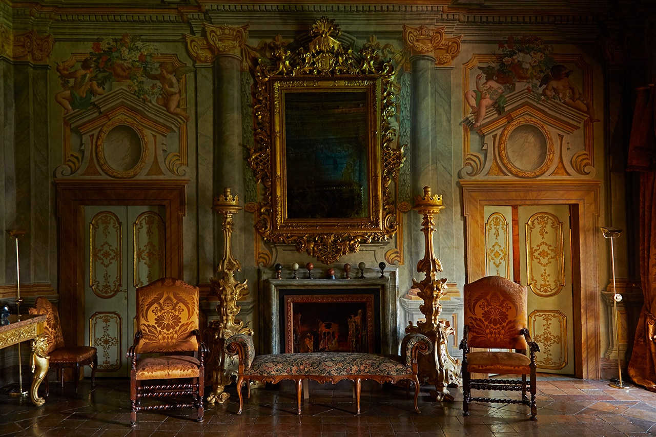 Be bold! 5 books on interior design teach us the right approach - Domus