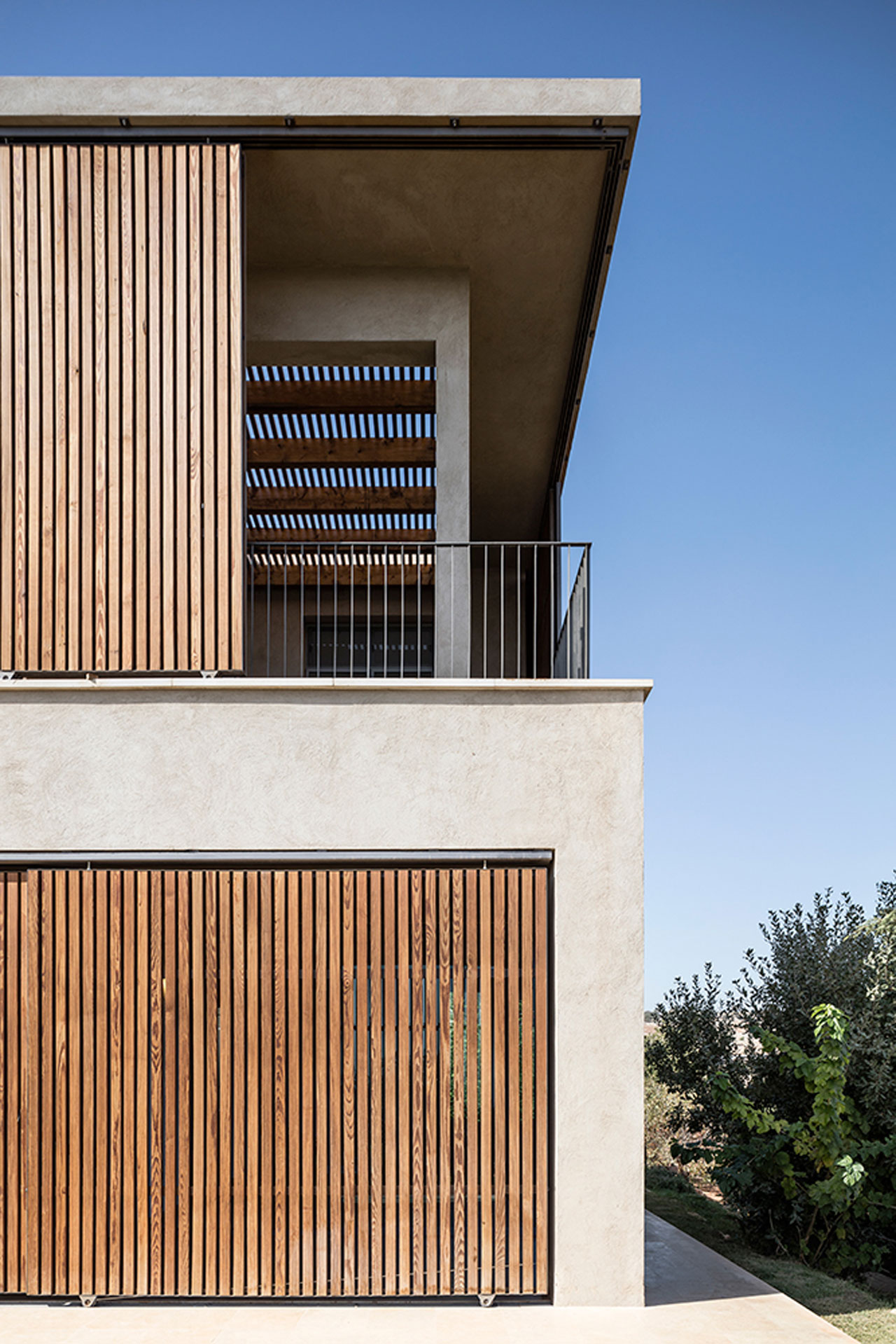 The Sea of Galilee enters every room of this private residence - Domus