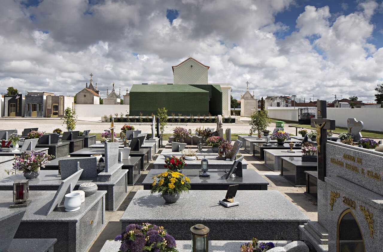 M2.senos: Where is the toilet, please? - Domus