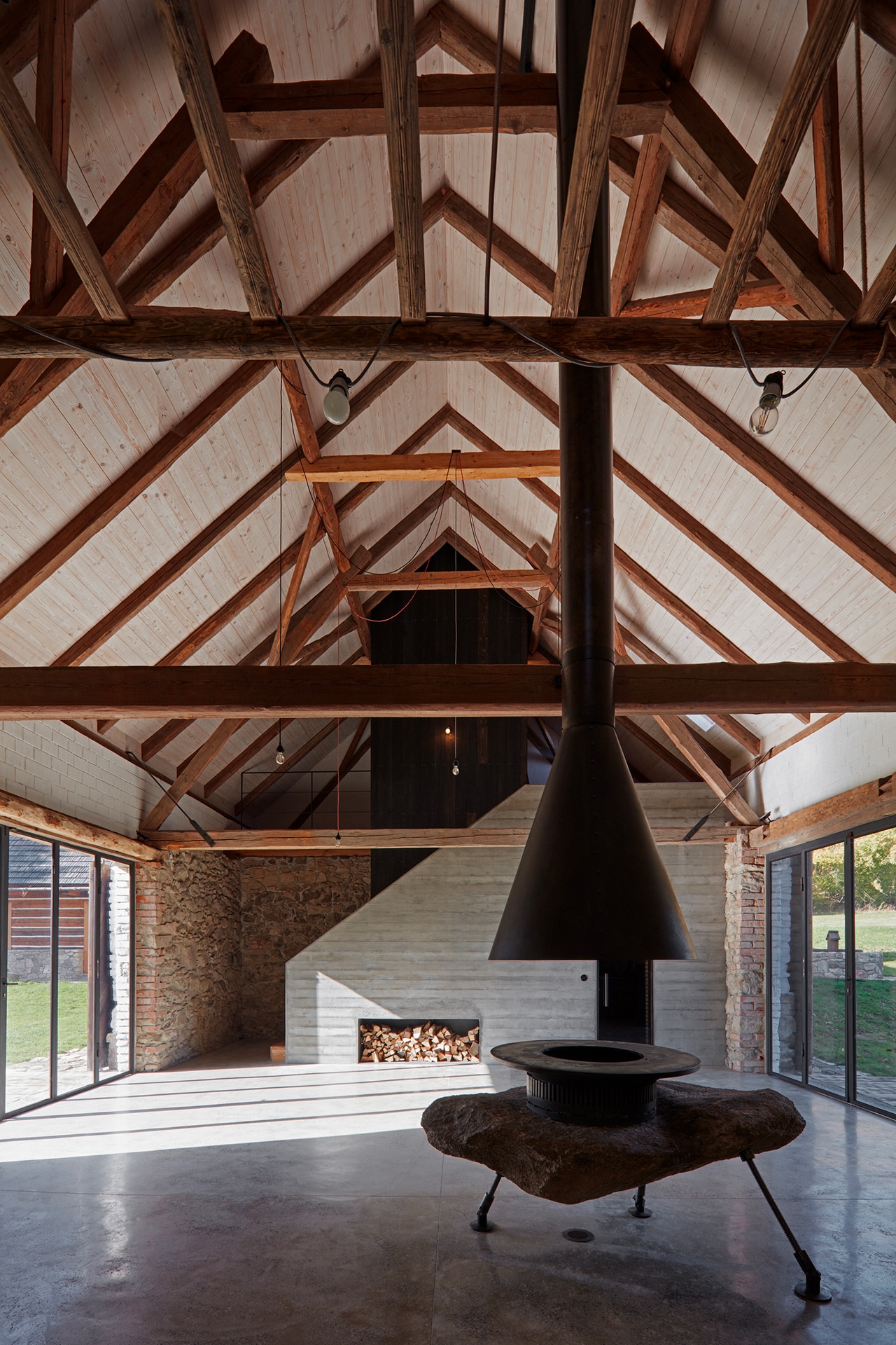 Reconstruction of a countryside homestead in South Bohemia - Domus