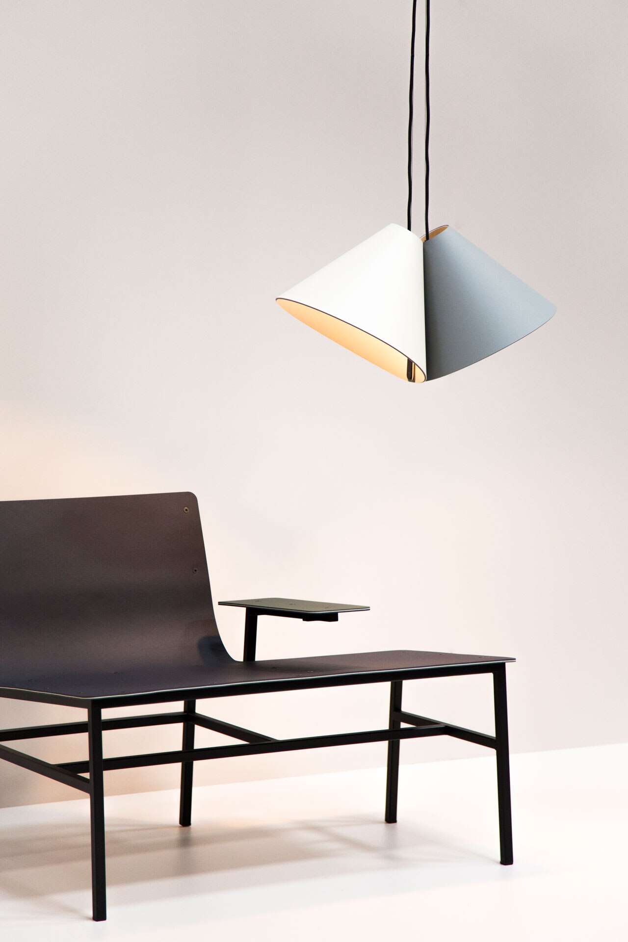 Daphna Laurens: between poetry and industry at Dutch Design Week - Domus